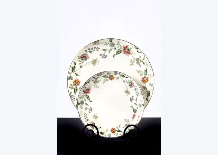 Kyla B Floral - Alexis Party Rental