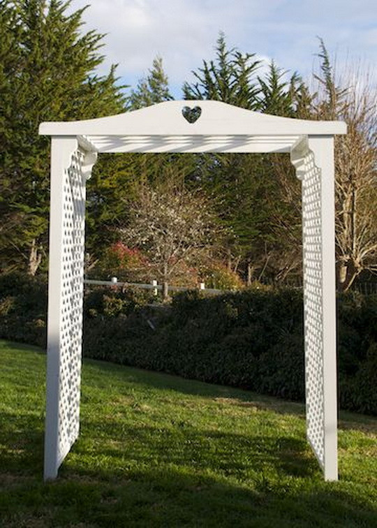 Arbor, White Wood W/Heart - Alexis Party Rental